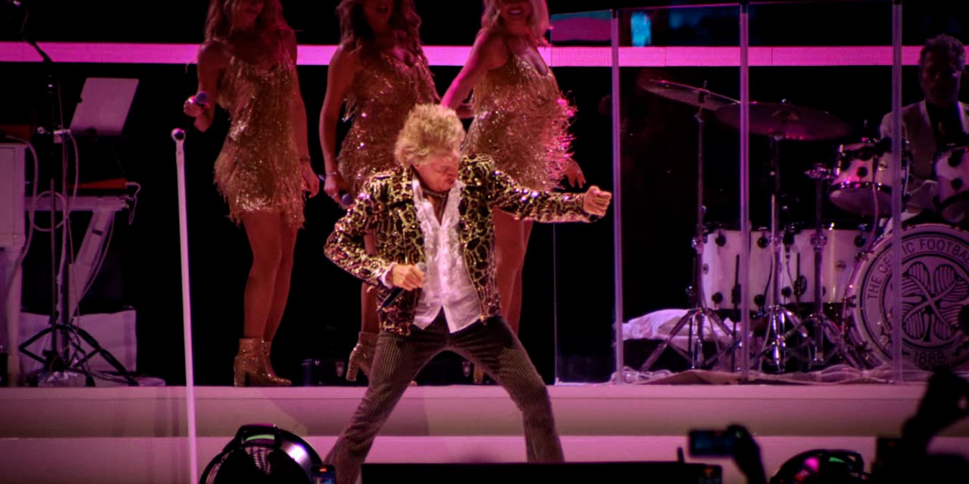 EN VIDEO | Rod Stewart sella con oro y conecta generaciones con la ...